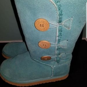 UGG | Shoes | Turquoise Uggs | Poshmark